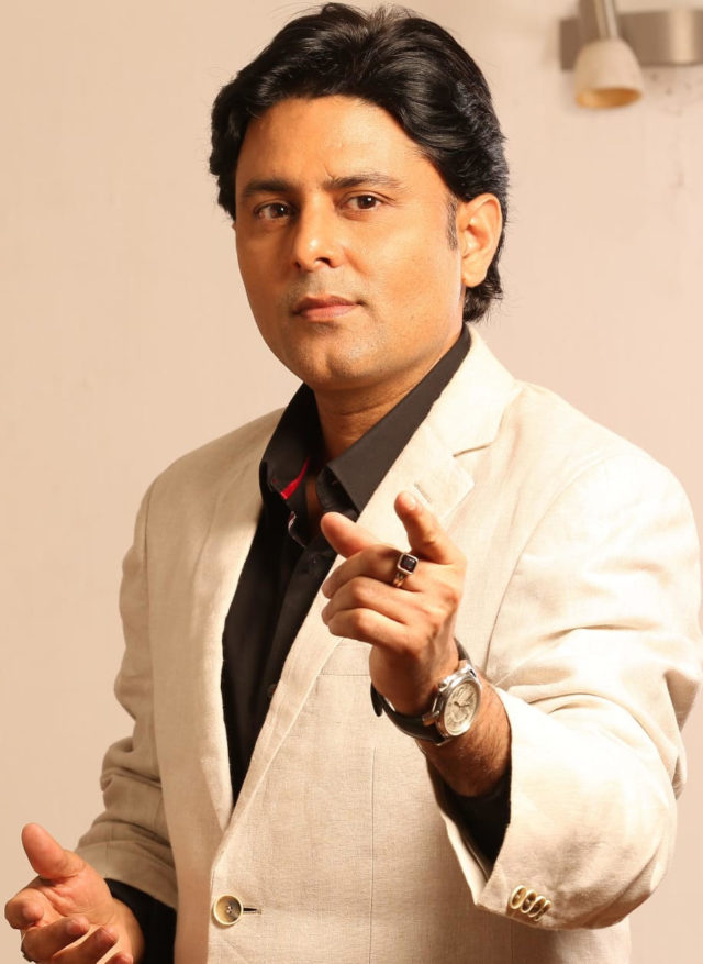Meet Dr. Sundeep Kochar - Celebrity Astrologer And Life Coach - Planet ...